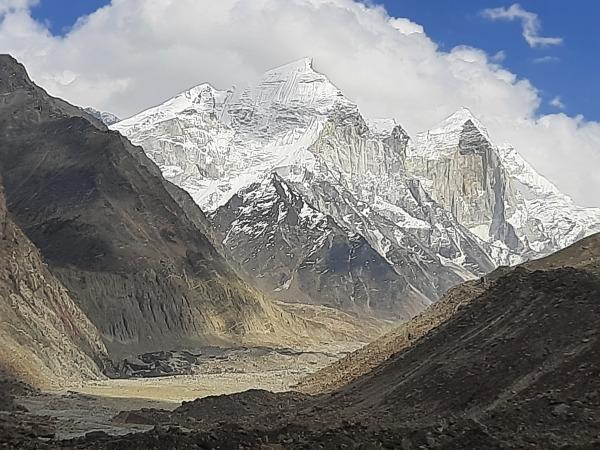 Bhagirathi 1,2,3 Peaks - Source Of Ganga